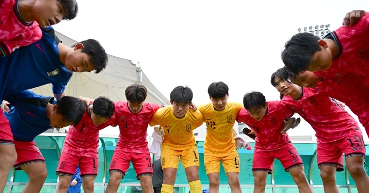 남자 U-15 축구대표팀, 12개국 친선대회 참가 위해 유럽 출국