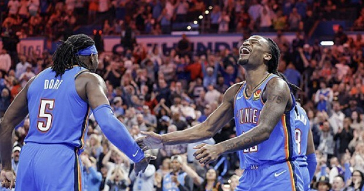 [NBA PO] ‘또 가비지타임’ OKC, 멤피스 19점 차 완파하며 2연승