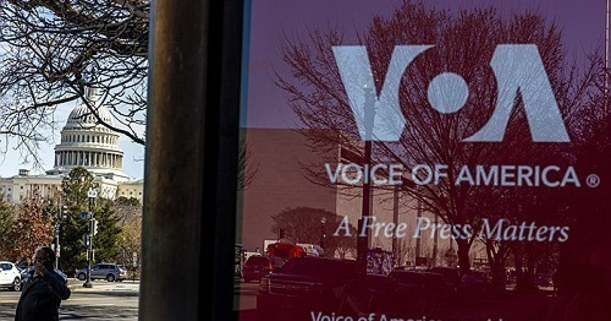 美 연방법원, 트럼프 해고한 VOA·RFA 등 직원복귀 명령
