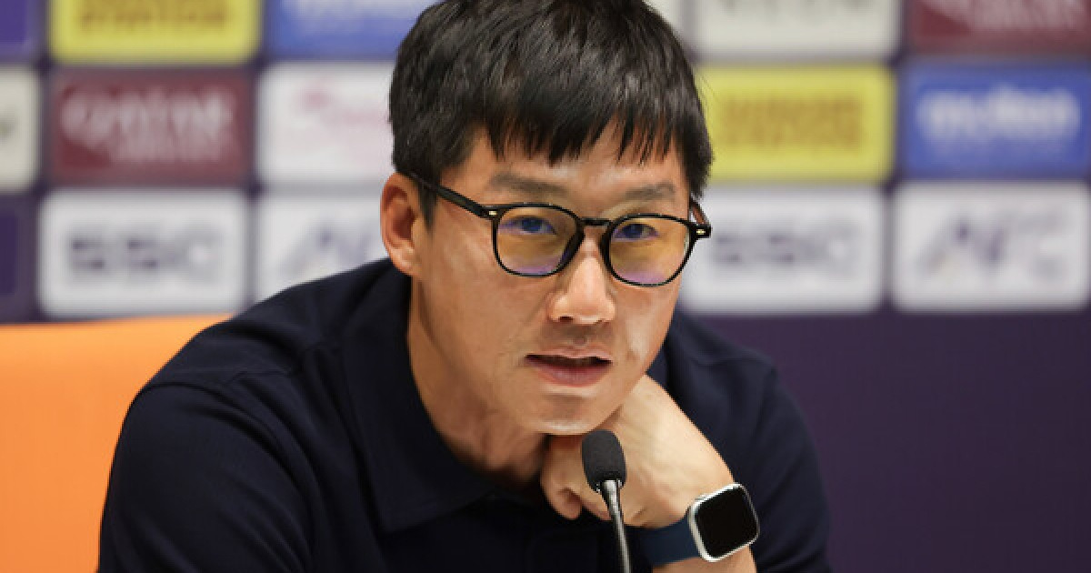 'K리그 유일 ACLE 생존' 광주 순항 계속될까? 이정효 감독, "흥미로워...공격적으로 나설 것"