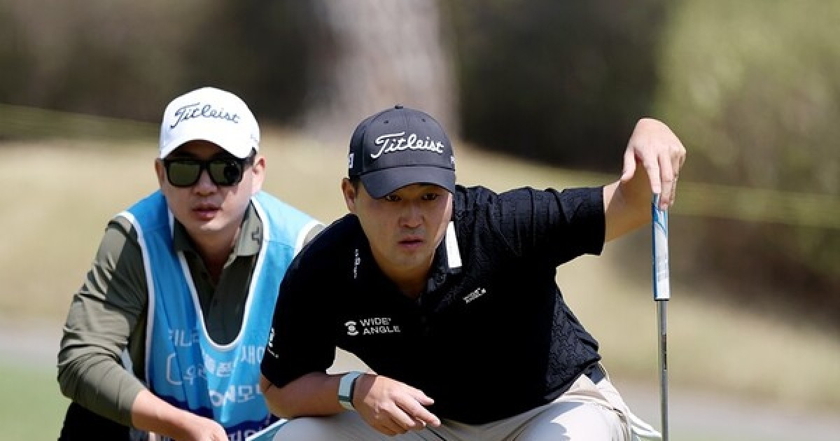 '임성재 빠진' 우리금융 챔피언십 3R 혼전…최종일 난타전 우승 예고 [KPGA]