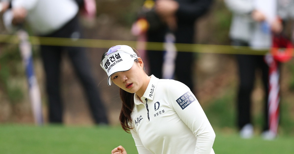 ‘65전 66기’ 김민선7 KLPGA투어 생애 첫승, 덕신EPC 챔피언십 5타차 대승…