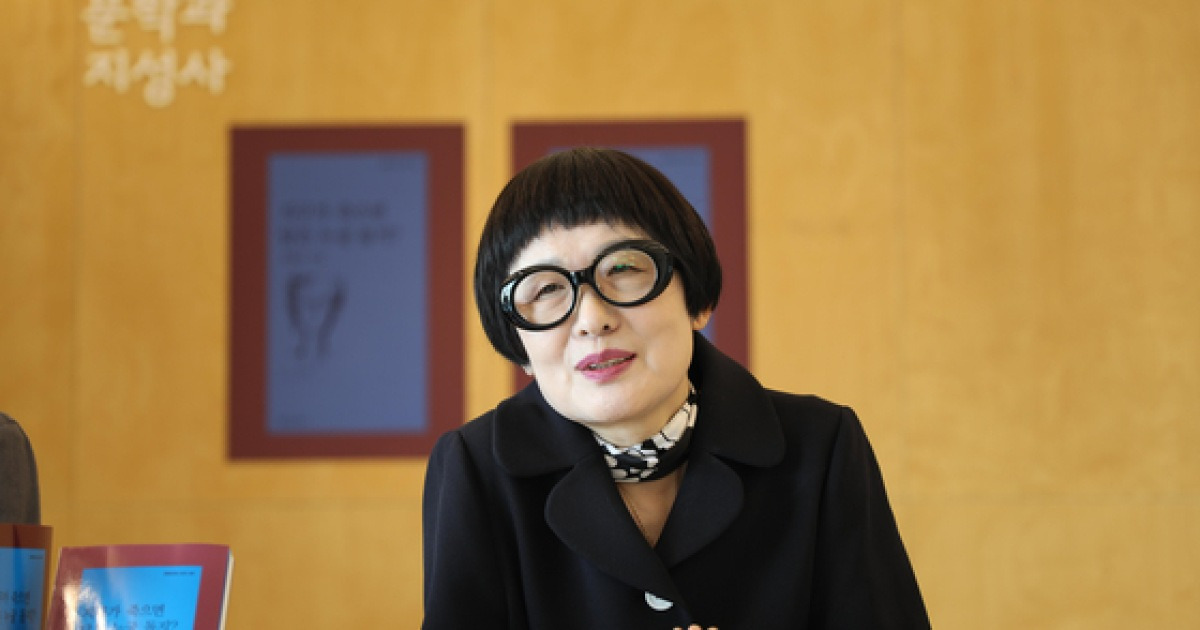 Poet Kim Hye-soon joins American Academy of Arts and Sciences