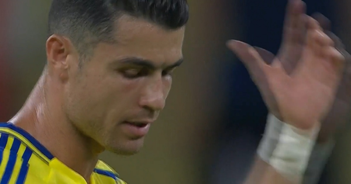 '호날두 은퇴하라' CR7의 치욕! 노마크 헛발질→시저스킥 허공→실점 때마다 짜증…ACLE 4강 탈락