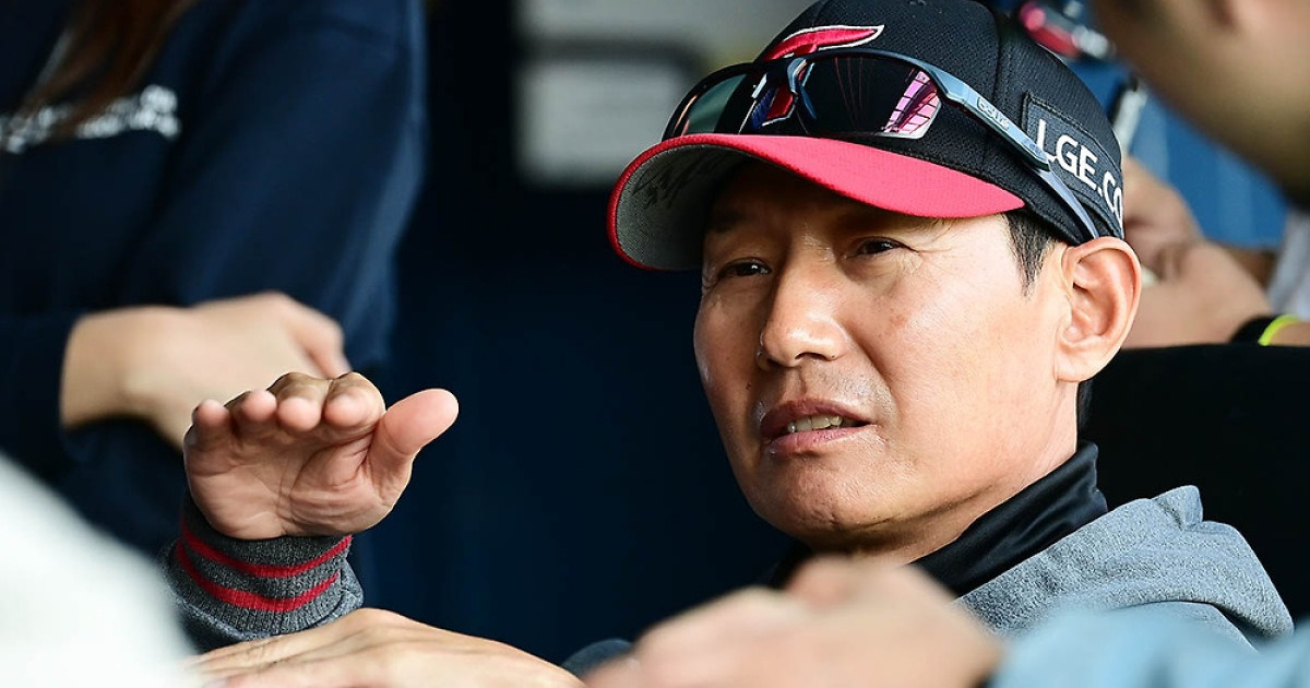 '4연패 수렁→2위와 1.5G 차' 선두 LG, SSG전 라인업 공개...손주영 4승 도전 [잠실 현장]