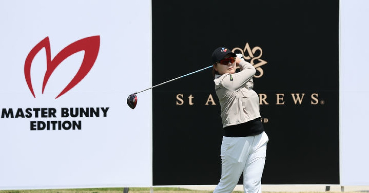 홍정민, 시즌 첫 메이저 KLPGA 챔피언십 3R 단독 선두