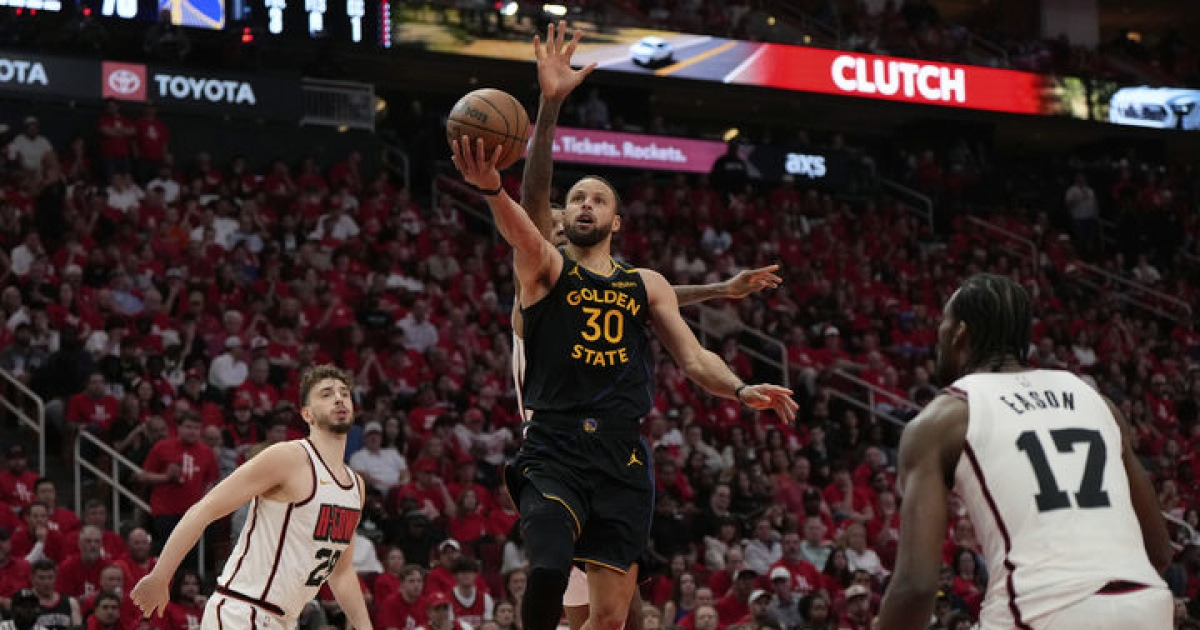 '커리 더블더블' GSW, 휴스턴 꺾고 NBA PO 2라운드 진출