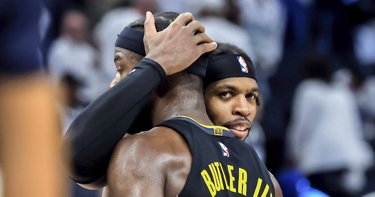 허벅지 부상 커리 대신 공격 책임진 버디 힐드 앞세운 골든스테이트 NBA PO 2R 1차전 승리! 두 시리즈 연속 업셋 도전