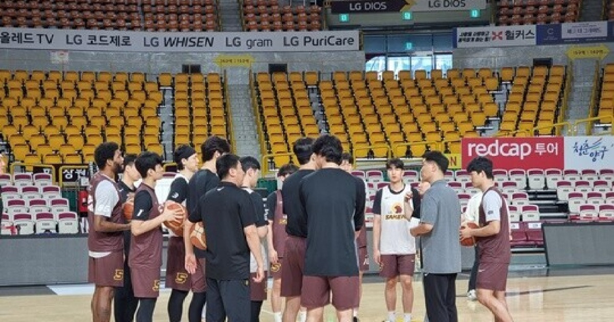 [KBL FINAL 훈련] 창원으로 돌아온 LG, 조상현 감독의 중점은 ‘체력 비축’