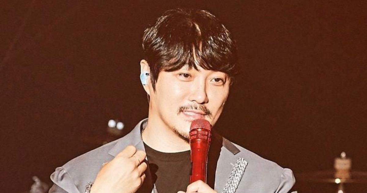 “사기 빚 가족 채무 될까봐”… KCM, 12년 만에 두 딸 공개한 이유