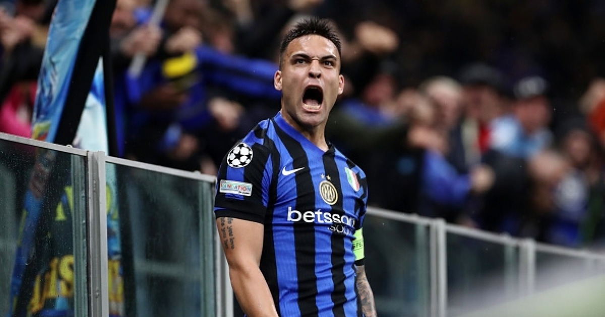 '사나이의 품격' "부상으로 울었지만 경기 놓칠 수 없어" 인터 밀란 핵심 FW, UCL 준결승 바르셀로나 격침 후 '팬-동료 사랑 과시'