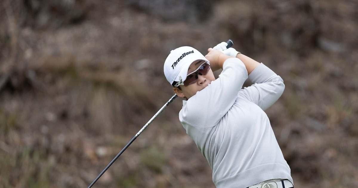 '리빙 레전드' 신지애, JLPGA 메이저대회 살롱파스컵 우승…통산 66승