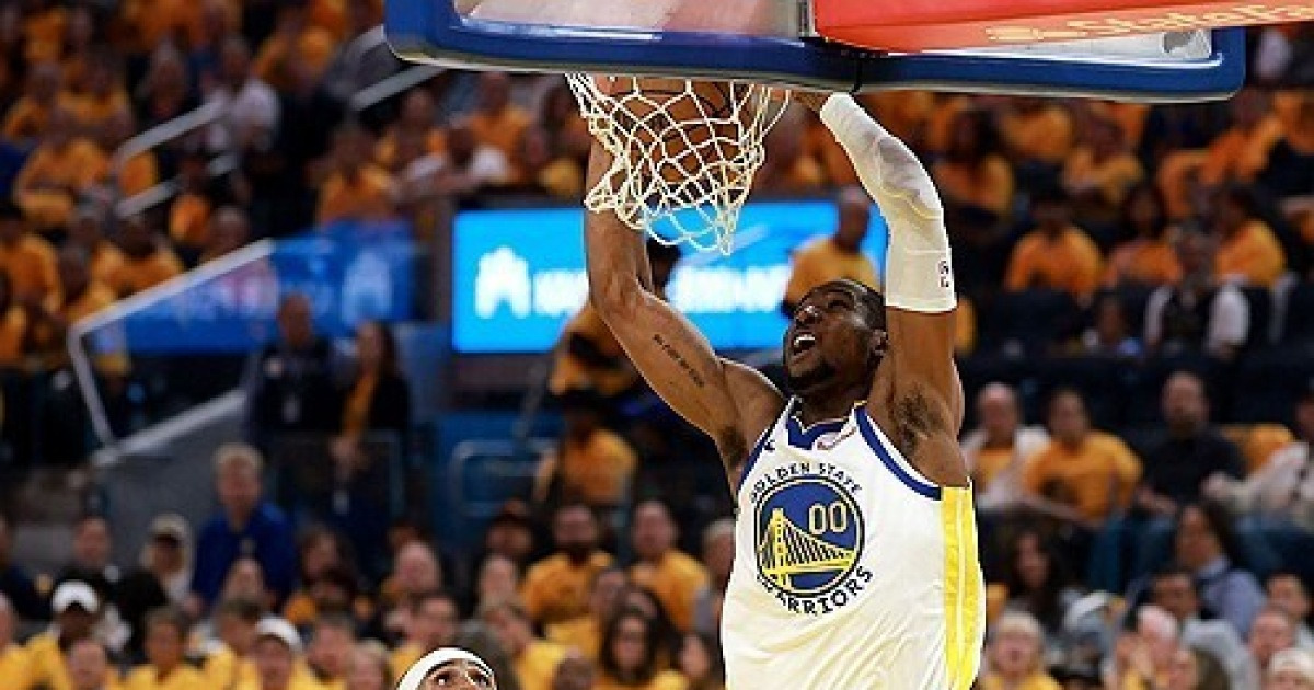 [NBA PO] ‘완벽하게 살아났다!’ 4쿼터 역전패 GSW, 패배에도 빛난 쿠밍가의 30점 활약