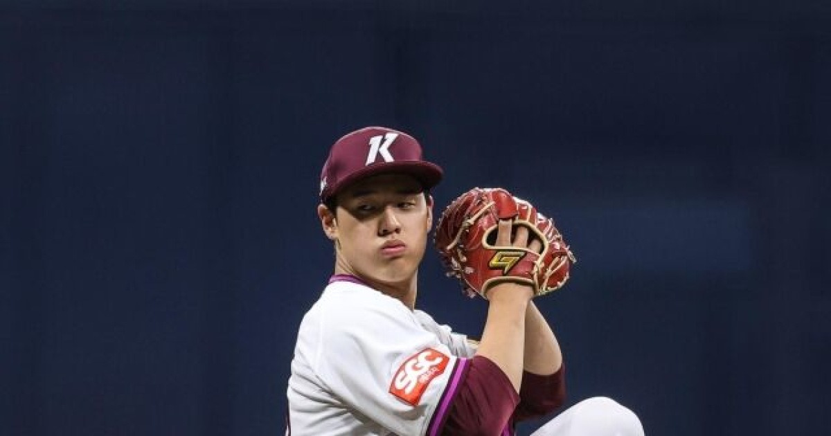 KBO 1순위 특급루키가 다시 뛴다…무너진 영웅들 선발진을 재건하라, 신인왕 레이스 재점화 예고[MD고척]