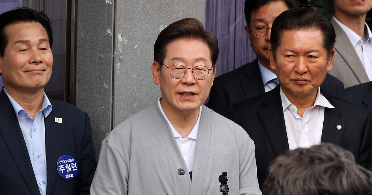 이재명 "진짜 대한민국 향해 나아갈 시간"