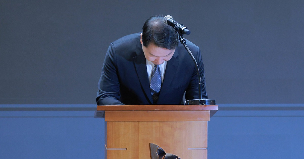 경찰, SKT 해킹한 IP 추적 중… 崔회장도 정통망법 위반 혐의로 고발돼