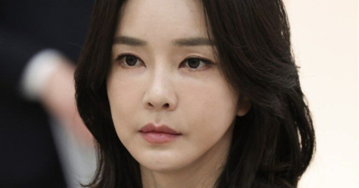 [속보]검찰, 김건희 여사에 “14일 출석하라” 통보…요구 응할 지는 불분명