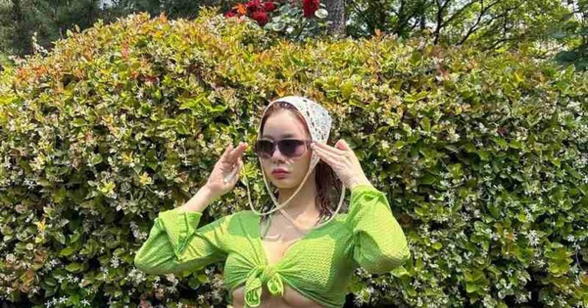 맹승지, 제주도서 맞은 40번째 생일…물오른 몸매 언더붑 비키니