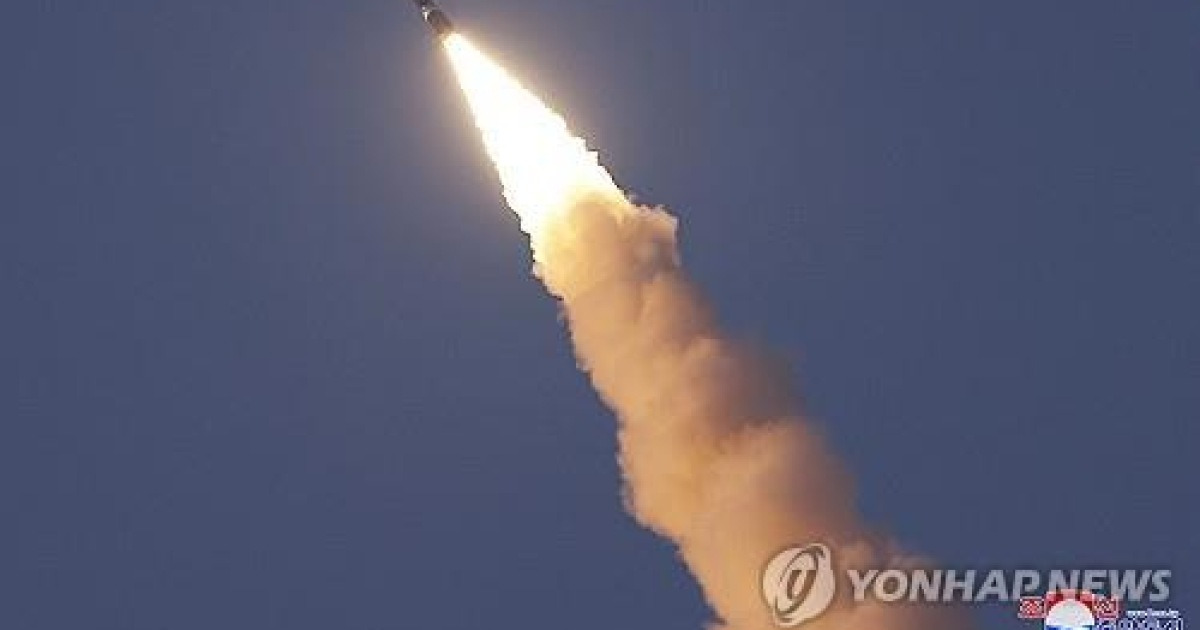 美 "북한,ICBM 10기 보유…2035년 50기로 늘 수 있어"