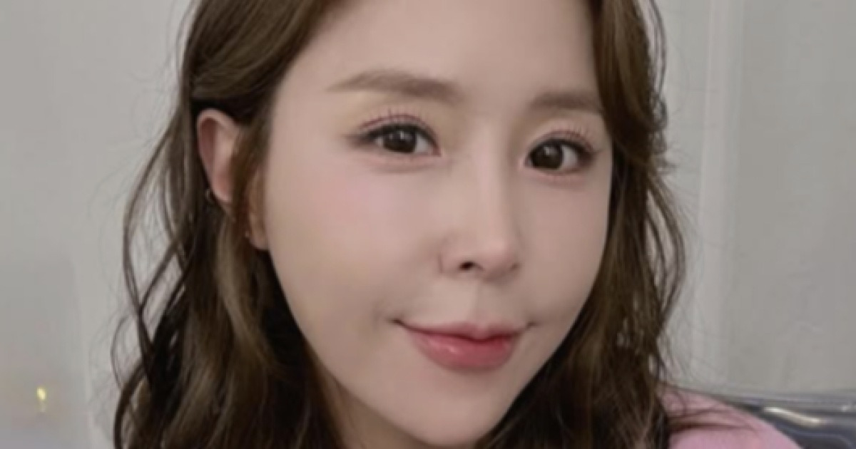 '-11kg감량' 후 쌍꺼풀 재수술까지..신지, 미모갱신ing