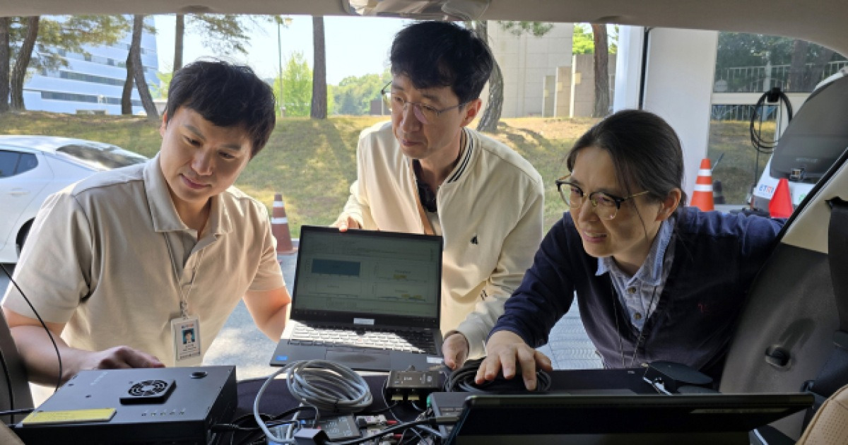 자율주행차, 보행자까지 실시간 연결… ETRI, ‘이기종 V2X 기반 협력주행 기술’ 개발 착수
