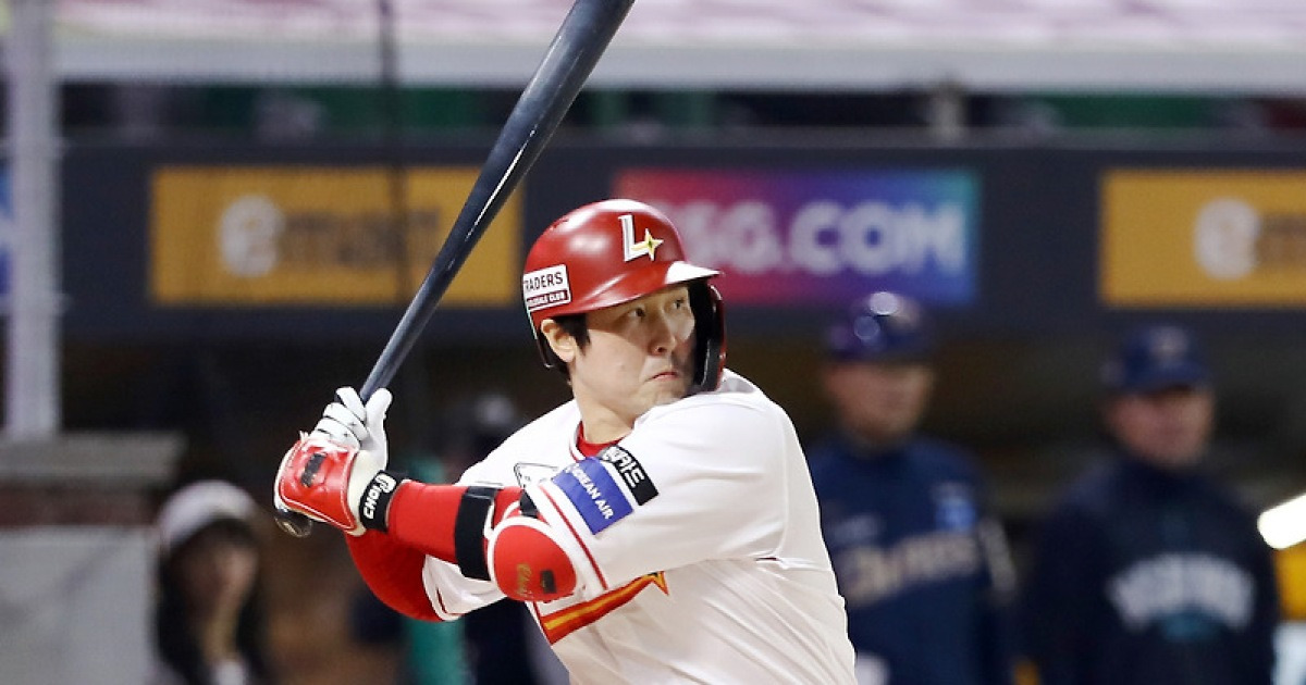 식지 않는 최정의 방망이, 개인 통산 500홈런 찍고 3경기 연속 아치···SSG, 6회 최정 스리런 선제 결승포로 NC 제압