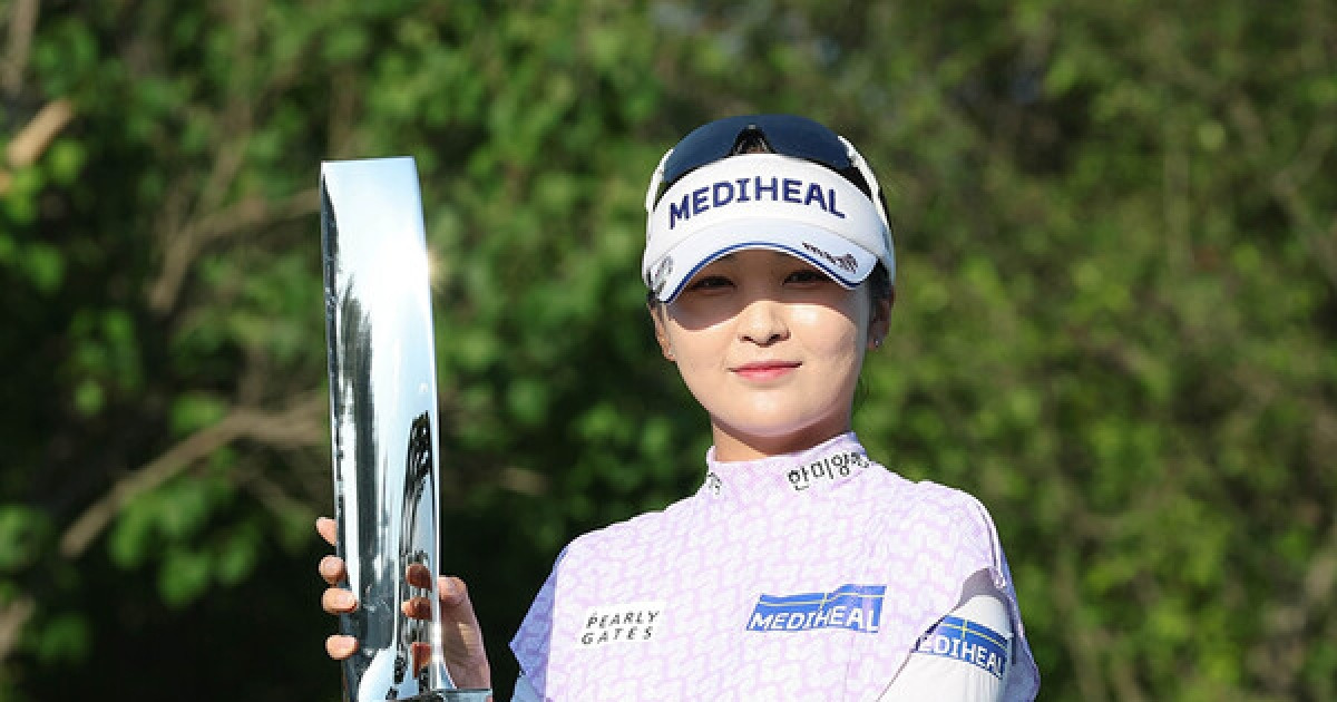 시즌 상금 7억원 넘긴 이예원 "박민지 선수의 상금 기록 깨고 싶다" [KLPGA 두산매치플레이]