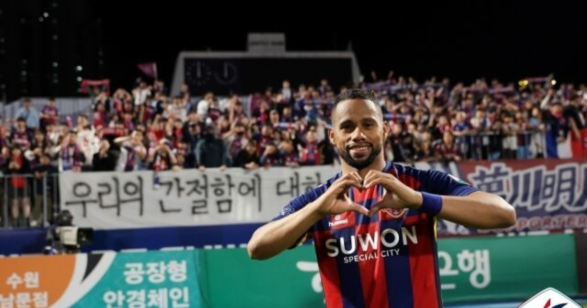 [오피셜] '2골 1도움→선두 대전 격침' 슈퍼크랙 안데르손, 14R MVP 등극...K2는 충남아산 김승호