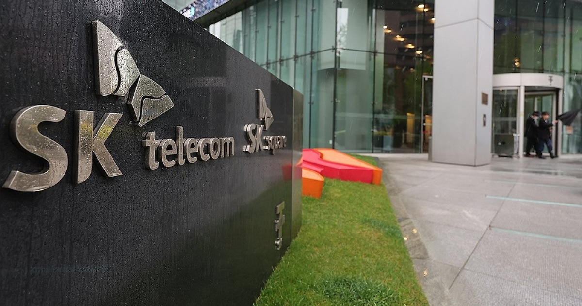 SKT 가입자 이탈 하루 1만명대 복귀…주말새 반등