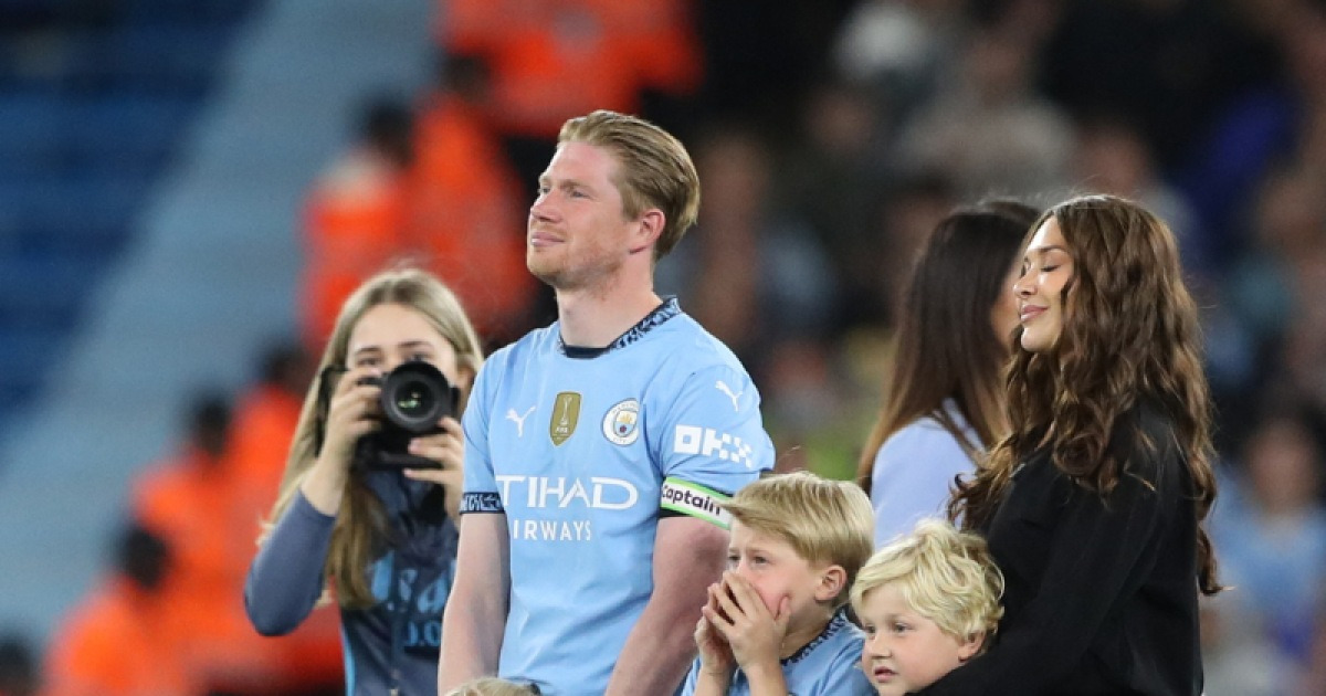 펩·KDB 모두 눈물 쏟았다…“모든 것을 이뤘다, 10년이나 이곳에 있을 줄은 몰랐어”