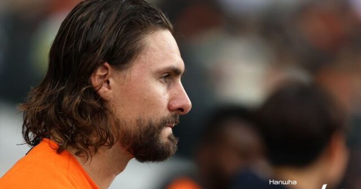 80억 포수에게 맞은 홈런이 약이었나…19타자 연속 범타+155km 11K 괴력, 명장도 감탄 "어려운 첫 경기, 선발로 완벽" [MD대전]