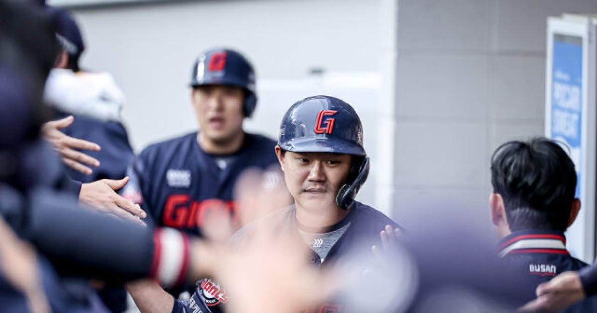 KBO 외인 신입생 6실점 무너졌는데…롯데 2위 탈환 어떻게 가능했나, 김태형 "집중력 잃지 않았다, 손호영 좋았어" [MD대전]