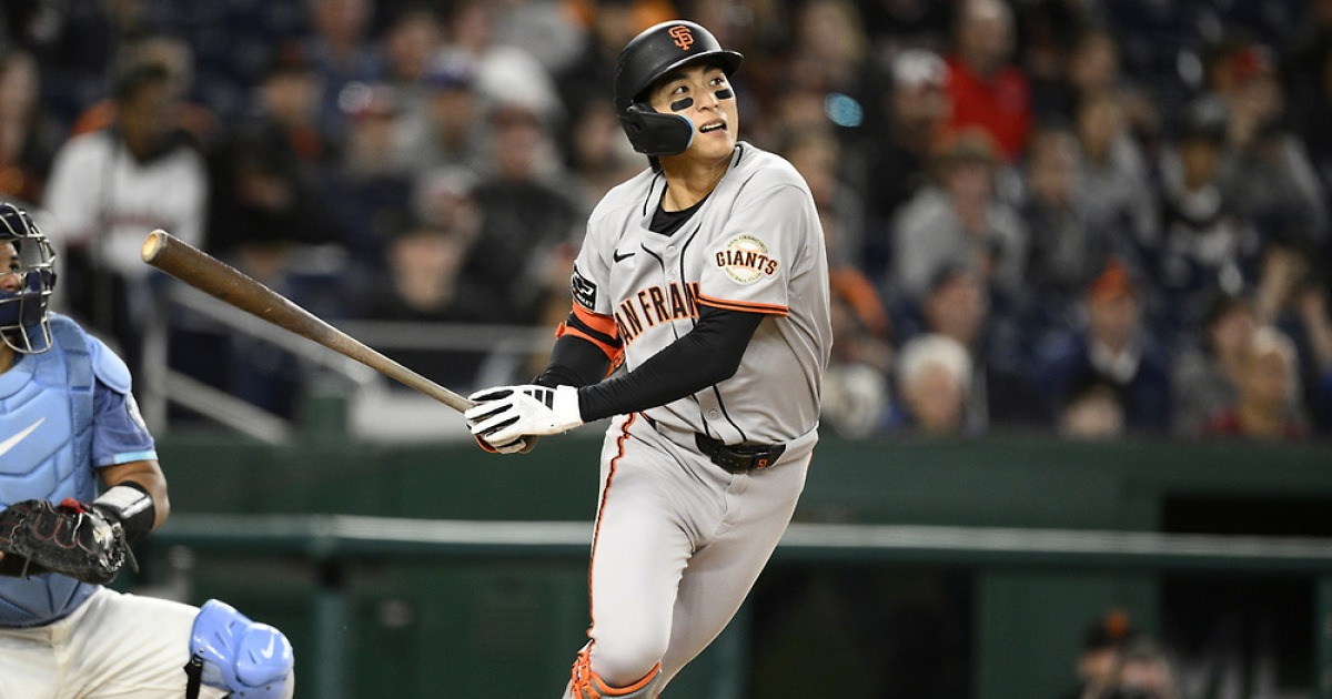 MLB 데뷔 첫 ‘2번 타자’로 나선 이정후, 멀티히트 포함 2경기 연속 ‘3출루’ 펄펄···타율 0.282↑