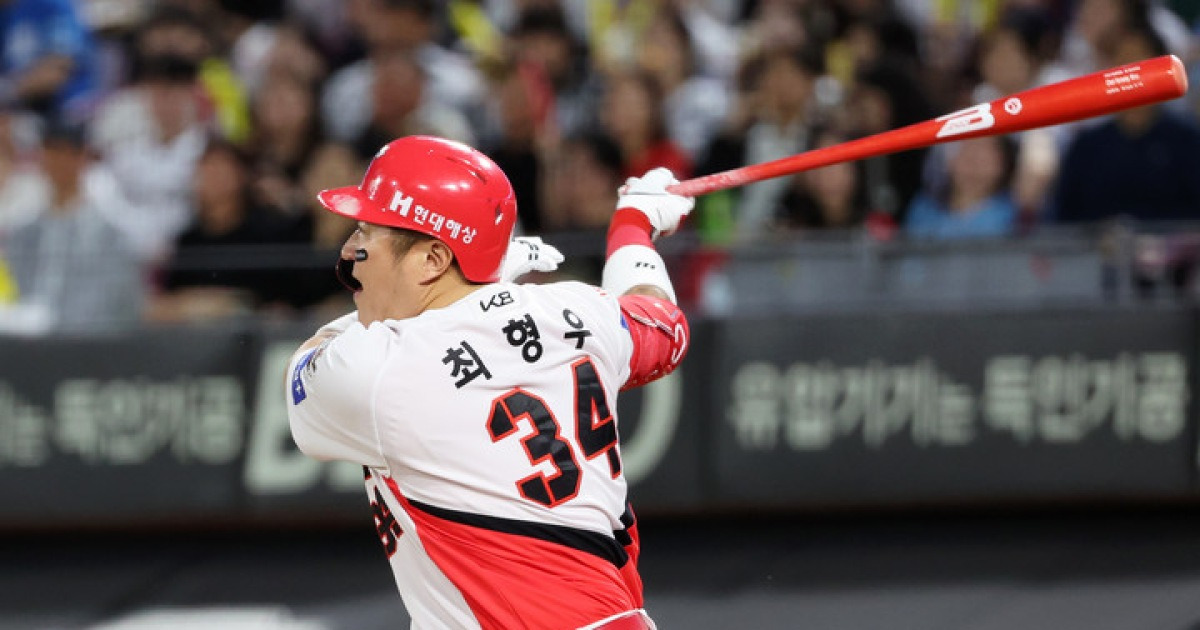 '마지막 FA 대박 예고?' 최형우, KBO 역대 3번째 2500안타 '3개' 남았다