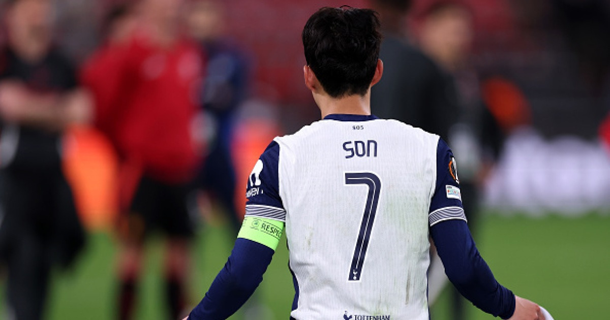 SON 떠나는 뒷모습 보나... 英 매체 "UEL 우승 한 손흥민, 레전드 됐으니 떠나도 된다. 여름이 적기" 충격 주장