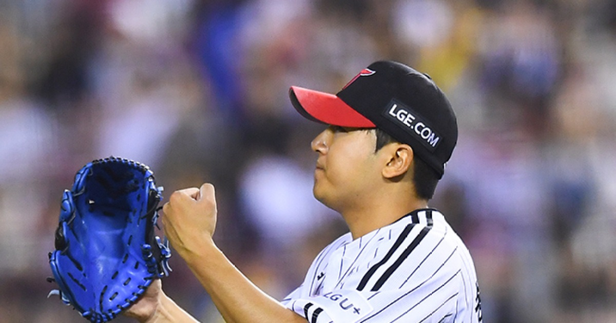 '송승기 6.2이닝 9K 무실점+타선 3홈런 폭발' LG, SSG에 9-3 완승