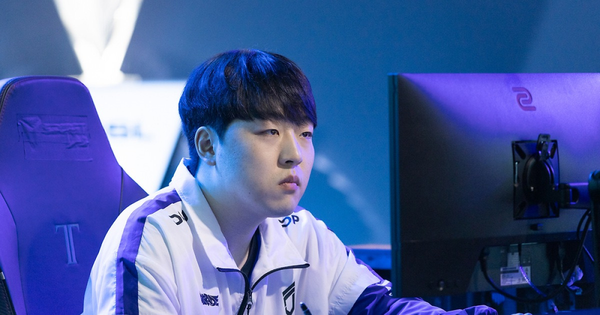 [FSL] DN프릭스 ‘샤이프’ - DRX '찬' 나란히 8강 막차 탑승