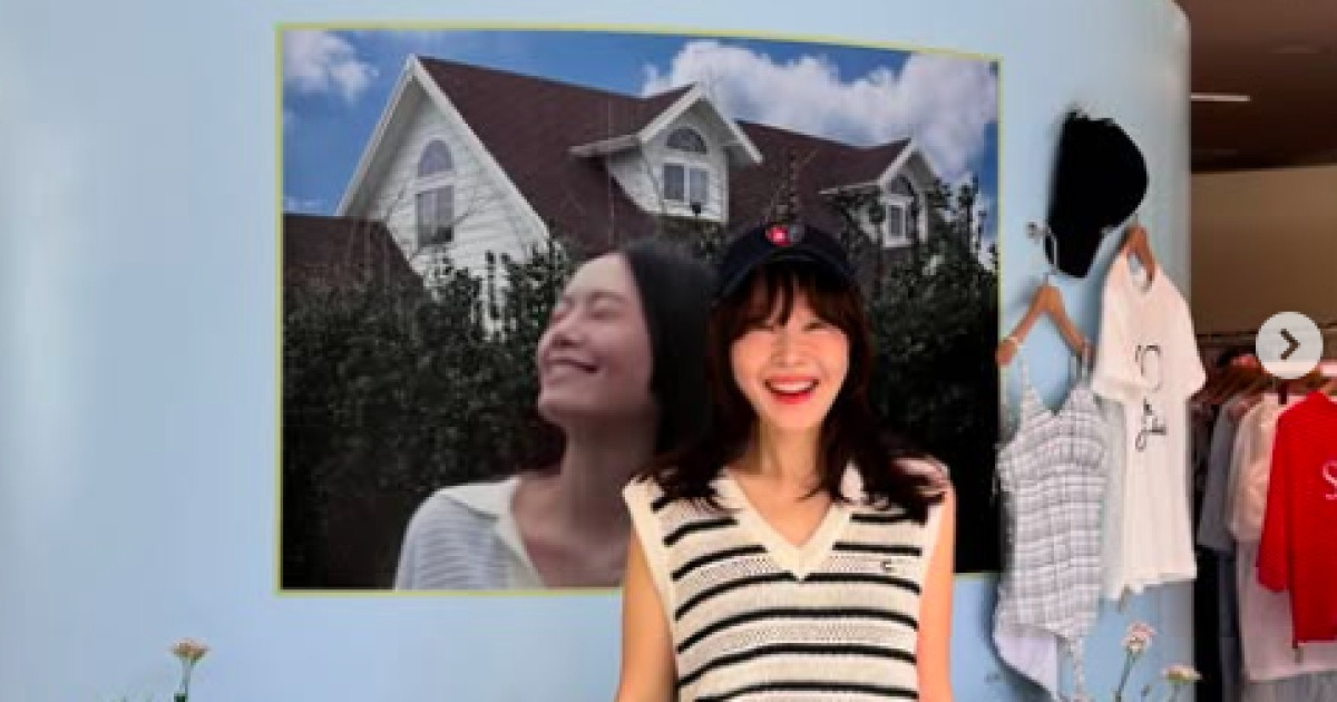 엄지원, ‘20년째 51kg’라더니..반바지+나시 입고 ‘군살無’ 몸매 과시