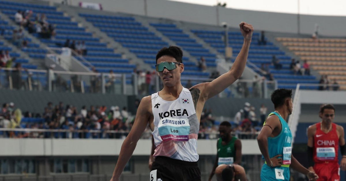 이재웅, 亞육상경기선수권대회 한국 선수단 첫 메달 신고! 男 1500m 은메달 획득