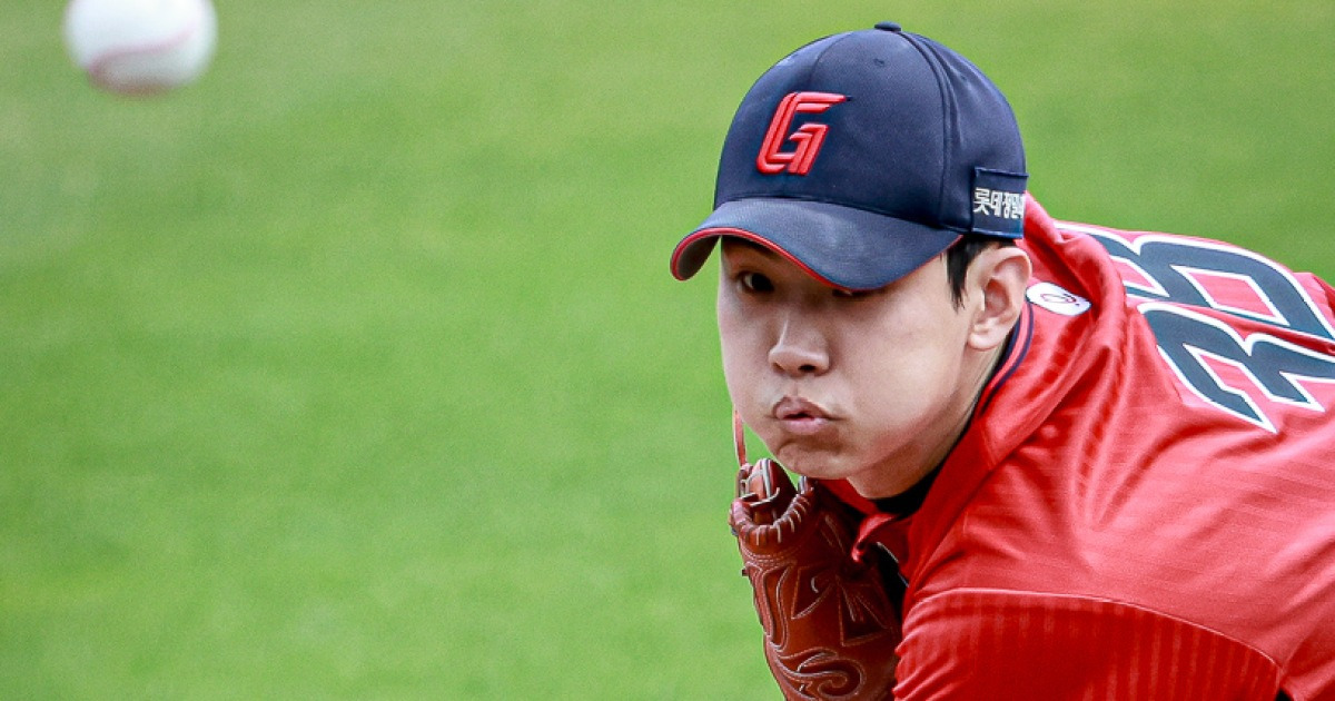 롯데에 154km 토종 좌완이 등장하다니…역시 2군에 있기엔 아깝다