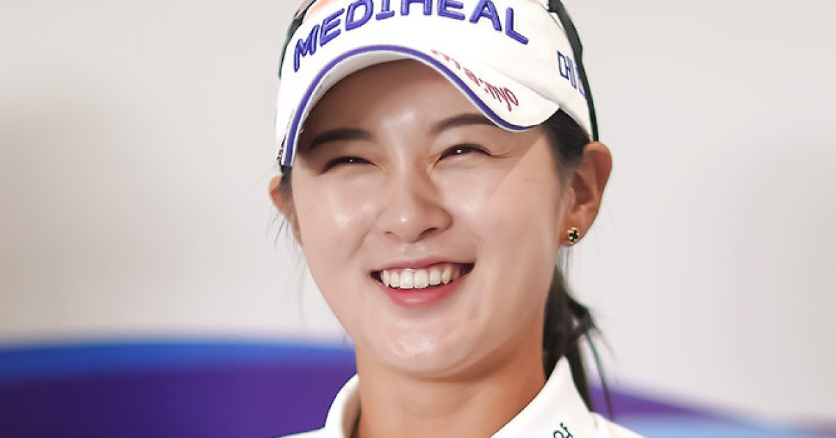 [mhn포토] 박현경, 수협은행 MBN여자 오픈 기자회견