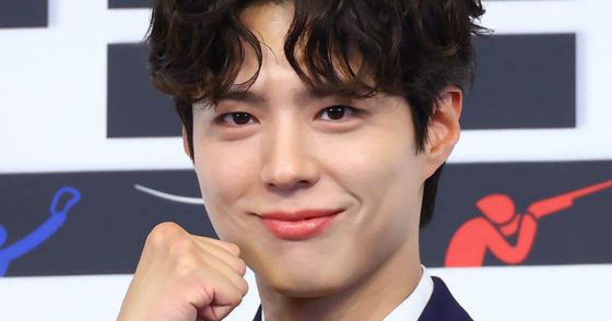 박보검 “'굿보이', 도전이자 시작…6개월 이상 권투 훈련”