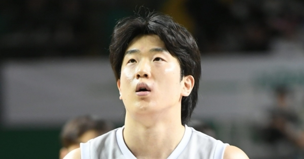 이현석, kt 남는다! 3년·1억 3000만원 계약 [KBL FA]