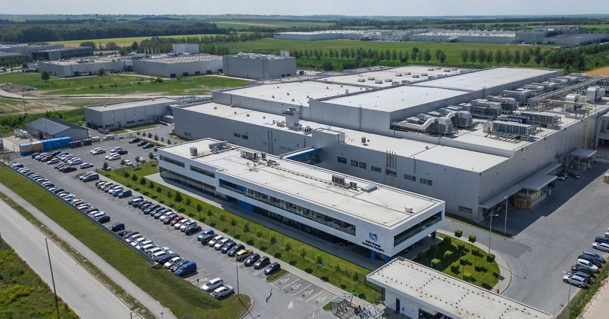 Solus to supply key EV battery material to CATL’s European plants