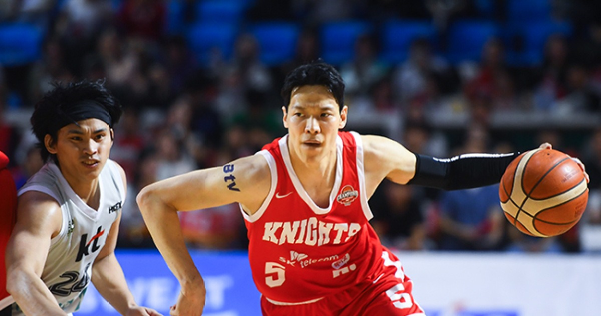 '김선형 KT·허훈 KCC행' FA 52명 중 26명 계약…KBL, FA 자율협상 결과 발표