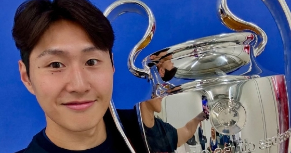 '충격' 이래서 이강인 UCL 출전 안 시켰네! PSG, 'LEE 매각' 선언... 나폴리행 가속화 "이적료 조율 중"