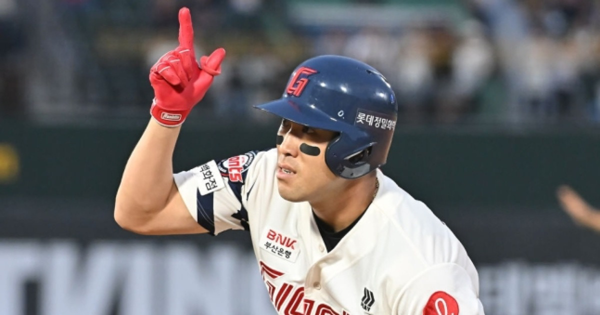 전준우 마침내 2000안타 고지 점령, '18년 롯데 원클럽맨' 역사 썼다! KBO 20번째+우타자 8번째+대졸 6번째 기록 [부산 현장]