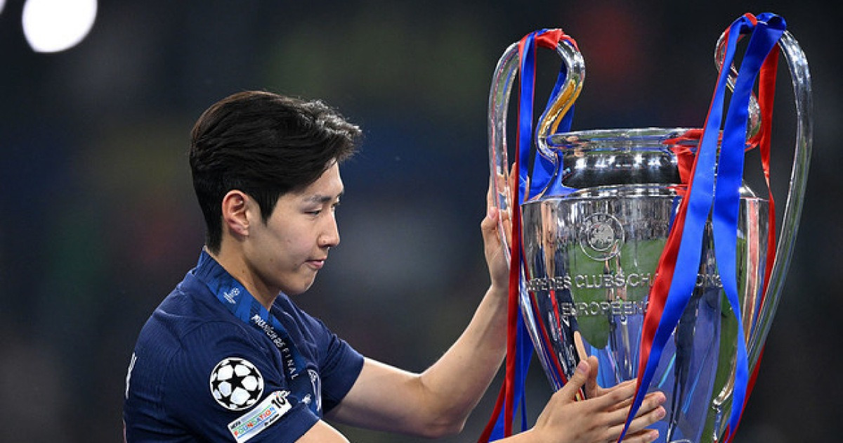 초대박! 이강인, 올 시즌 유럽 5대 리그 90분당 기회 창출 8위 선정→'KDB·사카' 제쳤다