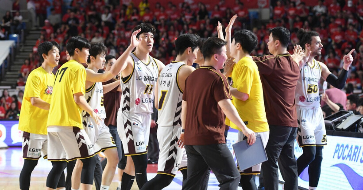 BCL 나가는 'KBL 챔피언' LG, 12인 엔트리 발표…대체 외국선수로 211cm 센터 알렌 합류