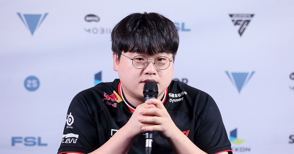 [FSL] 결승 선착 '오펠' 강준호 "T1 소속으로 첫 우승 달성하고파"